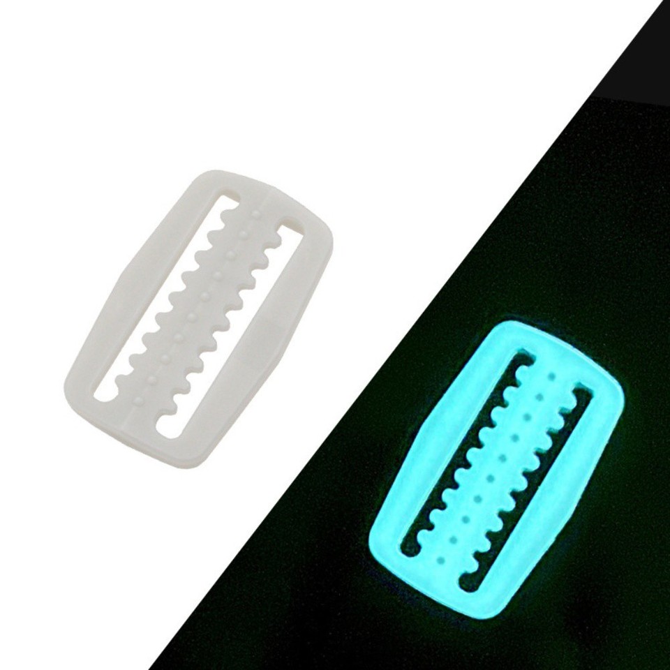 2 Pieces Luminous Plastic Diving Buckle Weight Belt Holders for Scuba ...