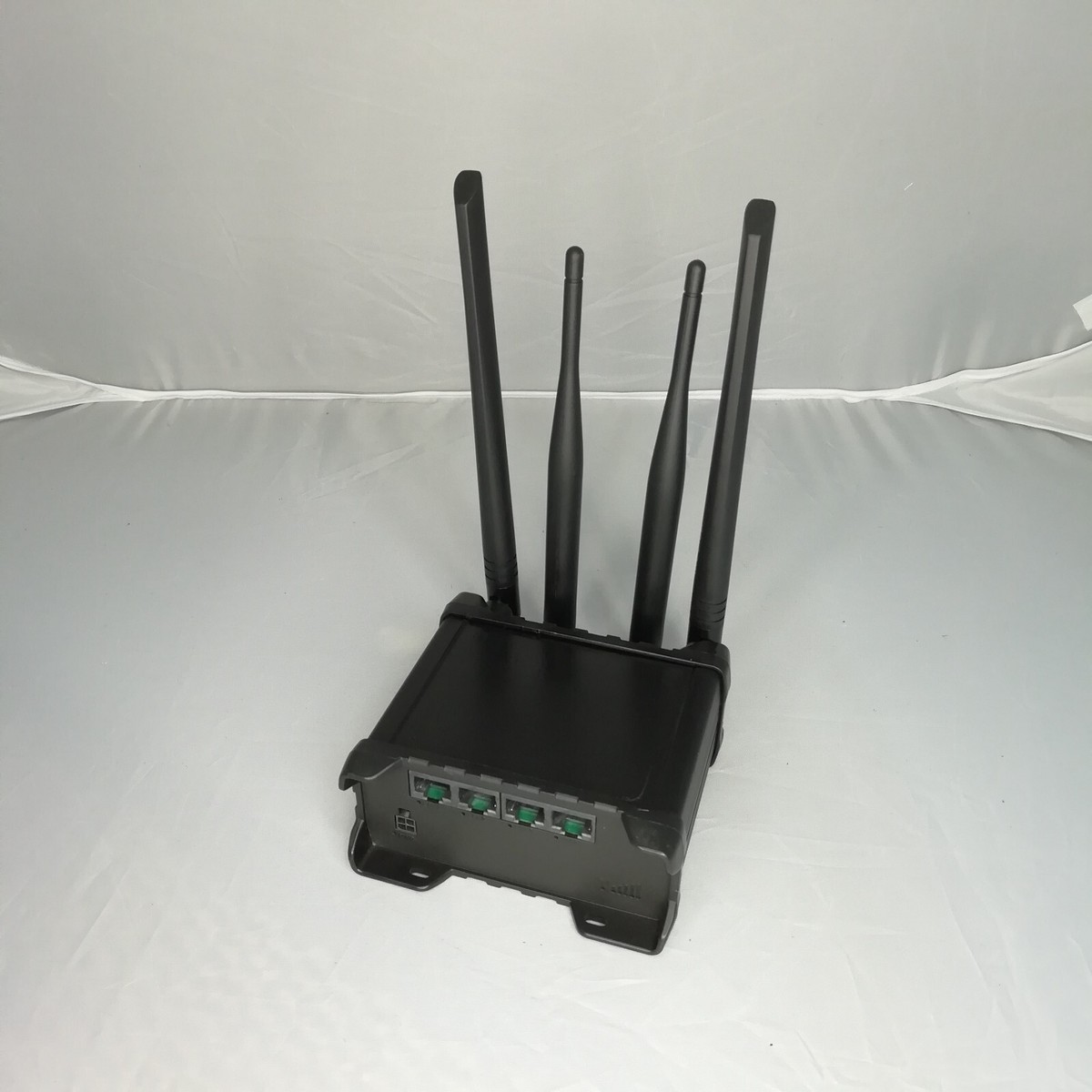 News Teltonika Rut950 4g Router RUT200 Compact 4G Router From