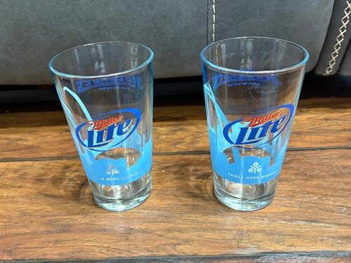 Set of 2 Miller Lite Triple Hops Brewer Hotshots Sport Bar & Grill ...