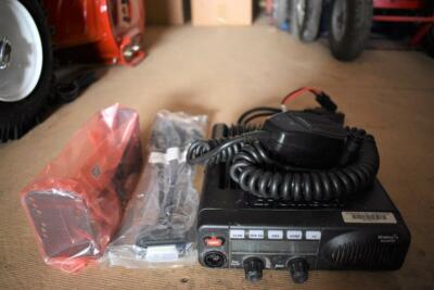 EF Johnson Multi-Net Ascend ES 762-869 Mhz UHF Mobile Radio w/ Mic ...