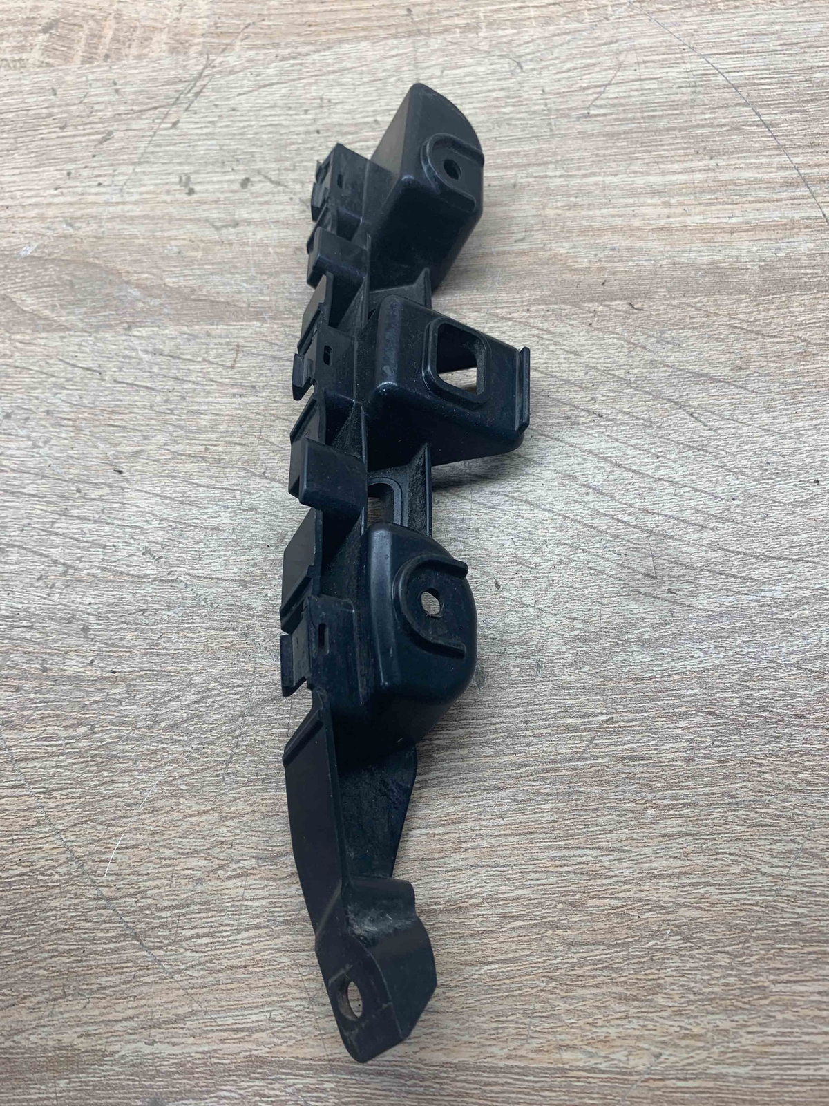 3AA807183 VW Passat B7 Bumper Mount Support Bracket Genuine OE for sale ...