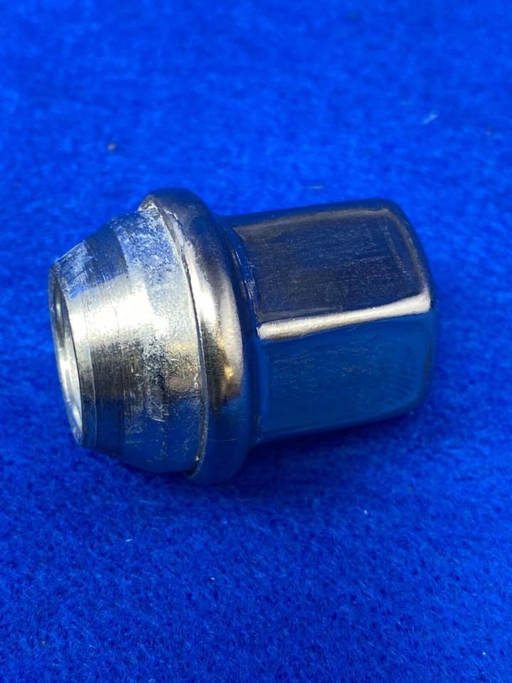 Genuine GM OEM Wheel Lug Nut T/O 9597846 (one). | eBay
