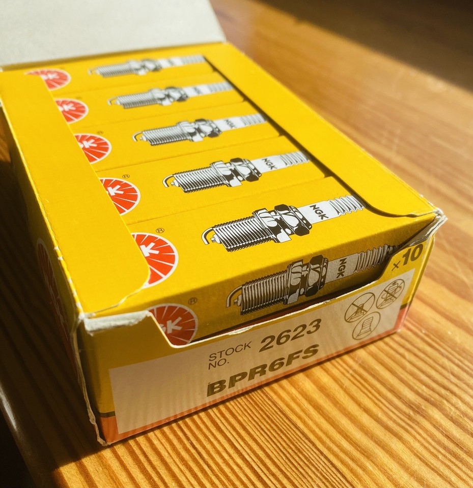 NGK #2623 BPR6FS Spark Plugs 10-pack | eBay