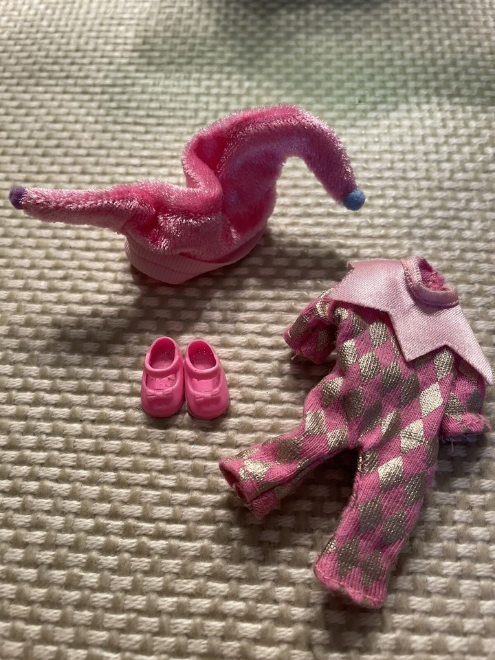 Mattel Barbie’s Sister Jenny (a Kelly doll) Dressed as Pink Court ...