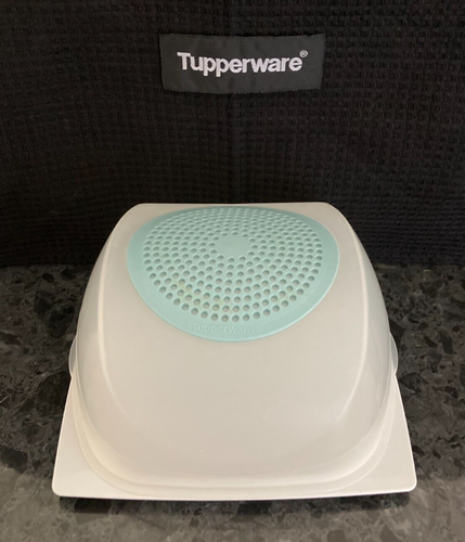 TUPPERWARE CheeSmart Cheese Butter Storage Square Cheese Smart Keeper ...