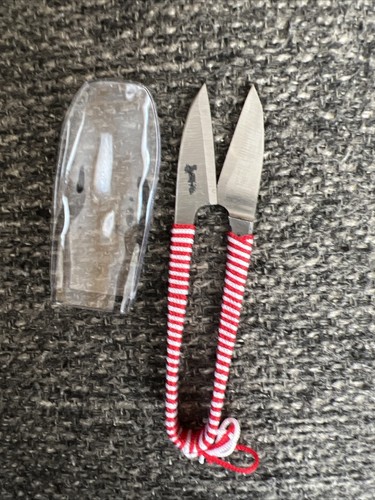 KOTOBUKI Traditional Japanese Thread Scissors Red and White Wrapped ...