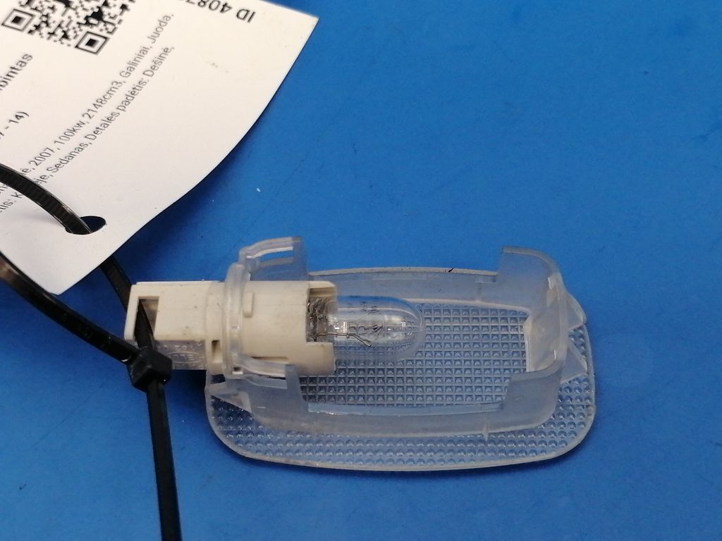 Mercedes-Benz C W204 W212 Türleuchte Einstiegsleuchte vorne A2218200401 ...