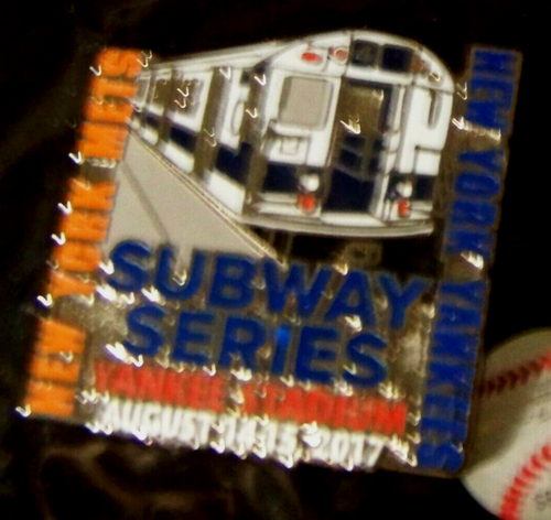 2017 NY New York Yankees Mets pin Subway Series Yankee Stadium ...