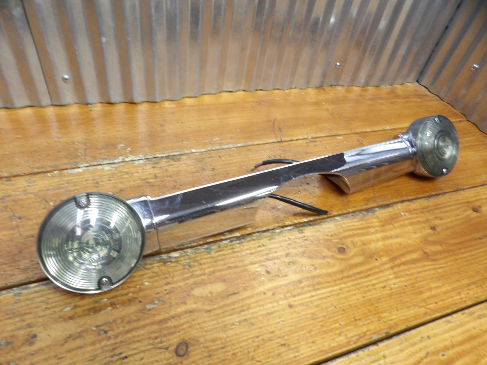 01 Harley-Davidson Touring FLH REAR LED TURN SIGNALS W CHROME BRACKET ...