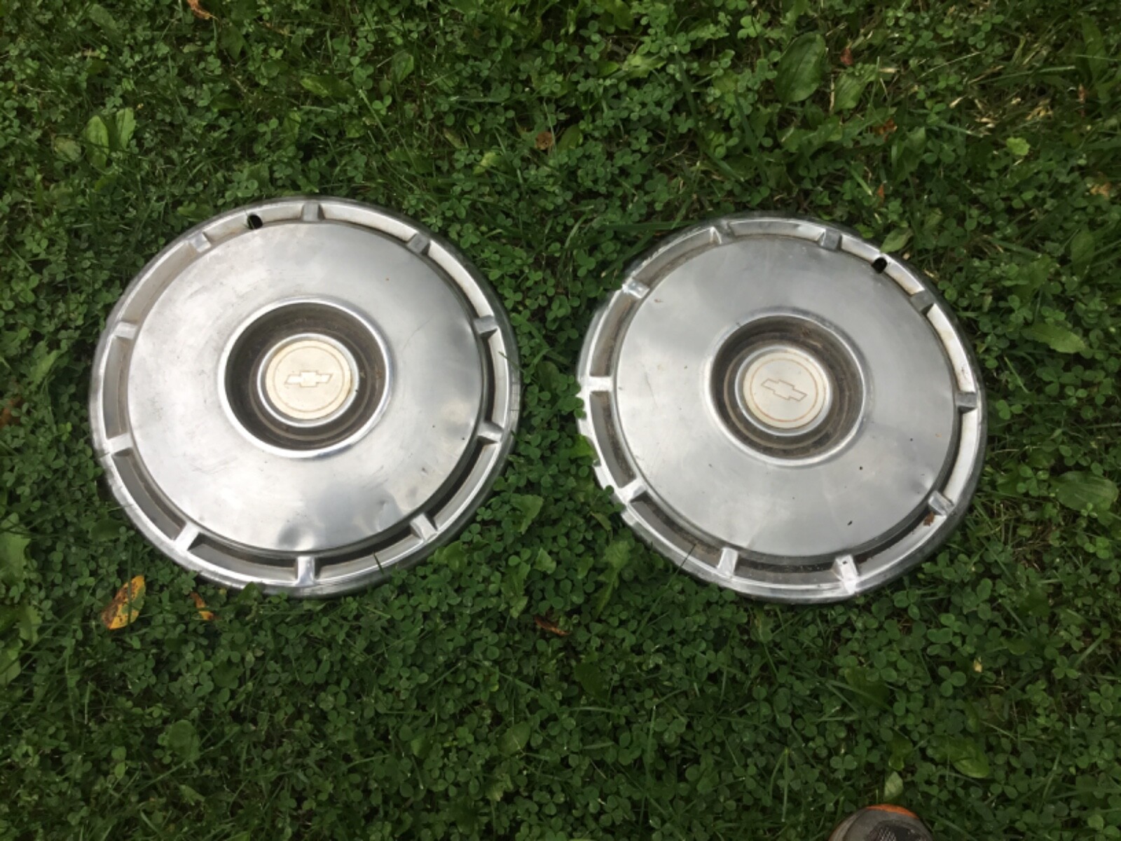 1 1975 - 1976 Chevrolet Caprice Or Impala Hubcap 15” | eBay