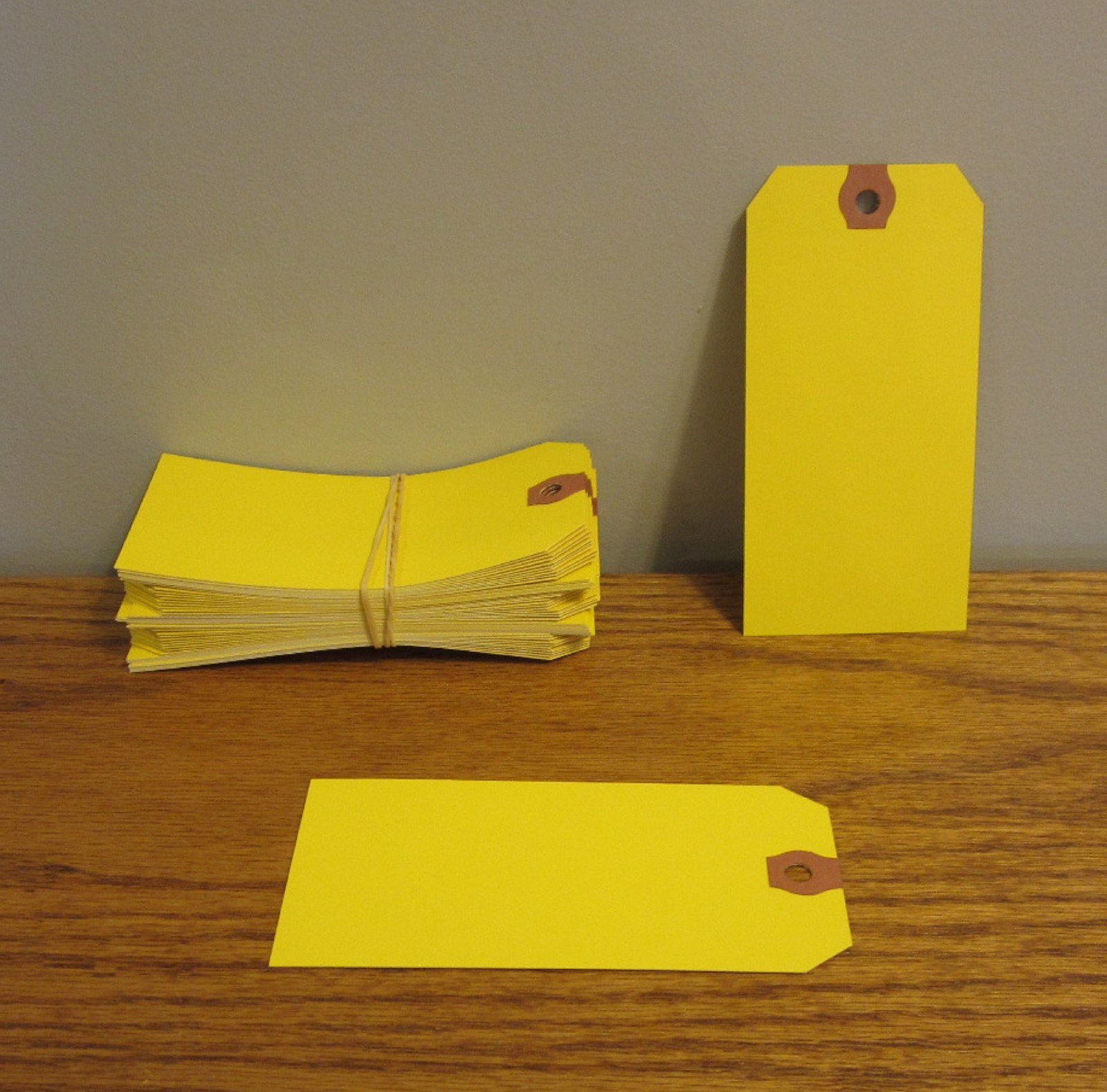 150 AVERY DENNISON YELLOW COLORED SHIPPING TAGS INVENTORY CONTROL ...