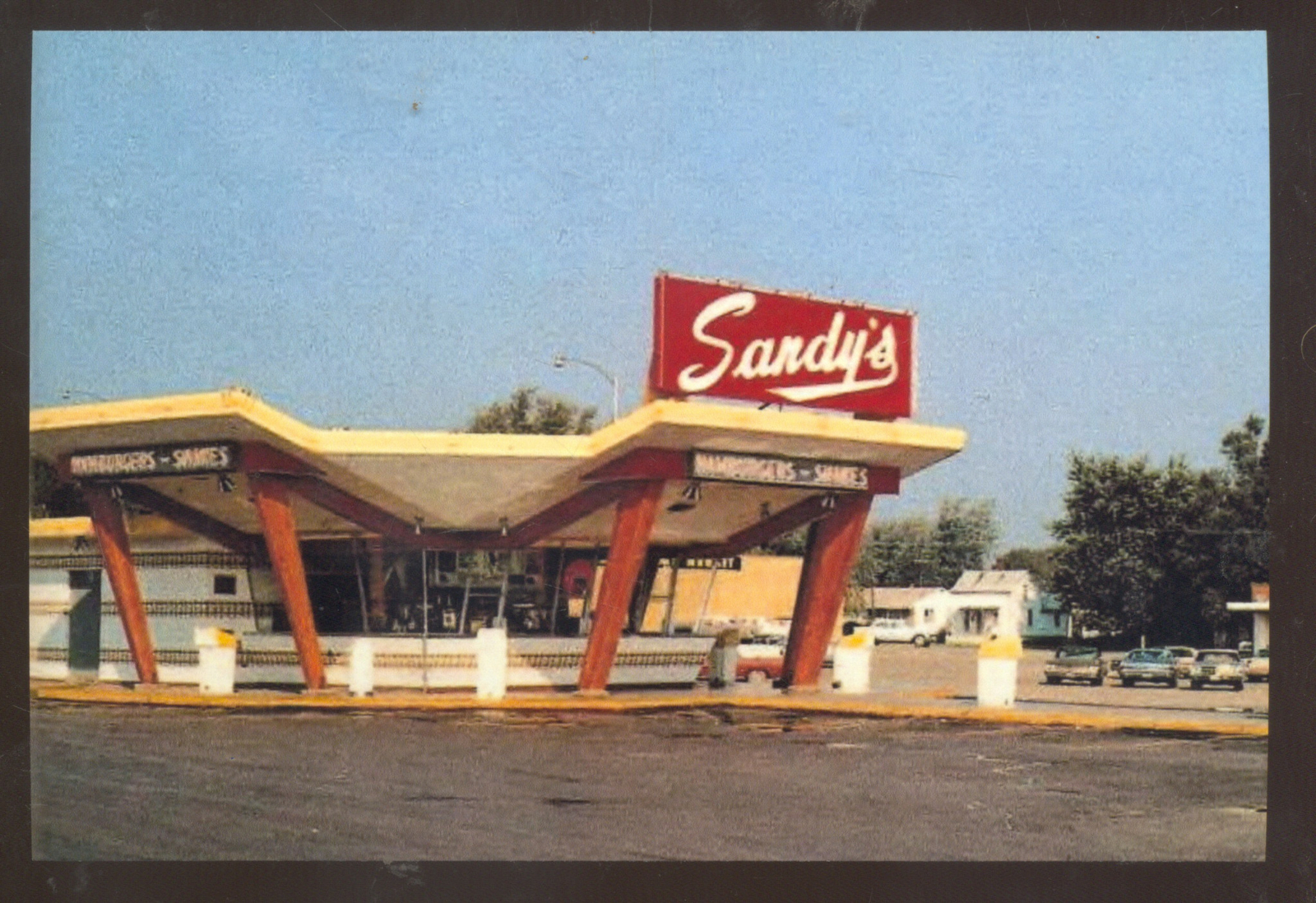 SANDY'S RESTAURANT DRIVE IN HAMBURGER STAND ADVERTISING POSTCARD COPY ...
