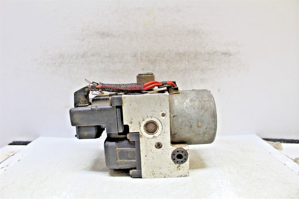10423622 Chevrolet Camaro 99-02 ABS Antilock Brake Pump Control Module ...