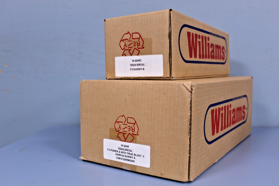 Williams Electric Trains W-2245, W-2245C Texas Special F3 A-B-A - New ...
