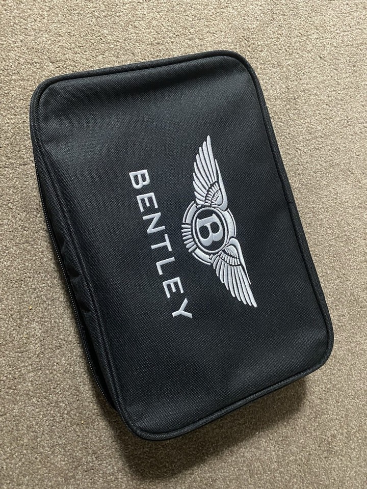 BRAND NEW ! GENUINE BENTLEY MAGNETIC BATTERY TRICKLE CHARGER ...