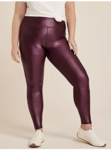 Plus Size Liquid Leggings