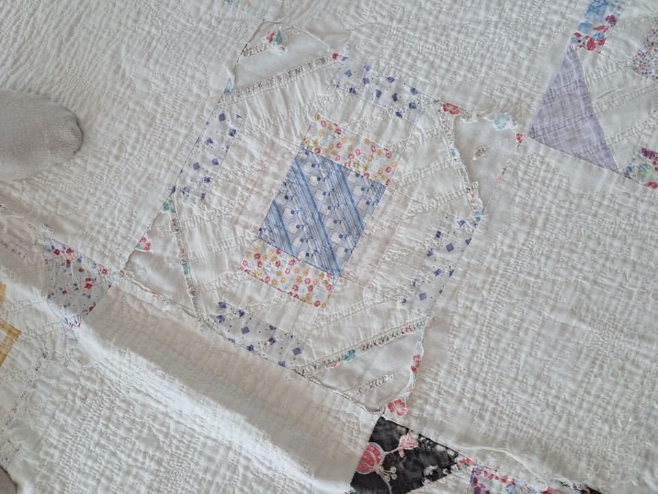 Vtg Hand Stitched Patchwork Quilt Pieced 85"x65" READ DESCRIPTION | eBay