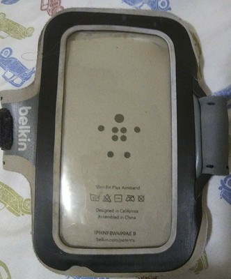 Belkin Slim Fit Plus Armband For Galaxy s5/s6 edge Black/Grey | eBay