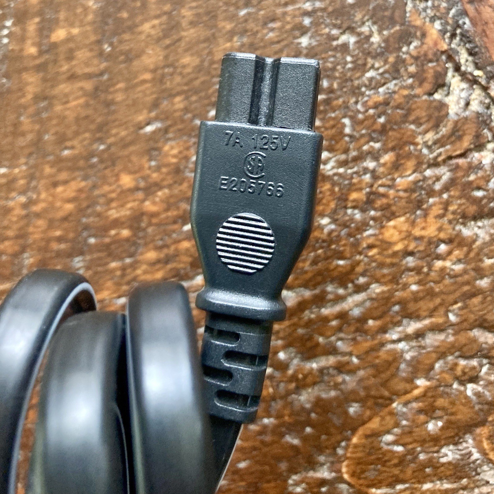 SANGLE E205766 DTI-2P-02 5ft AC Power Cord 7A 125V 2-Prong C7 Figure-8 ...