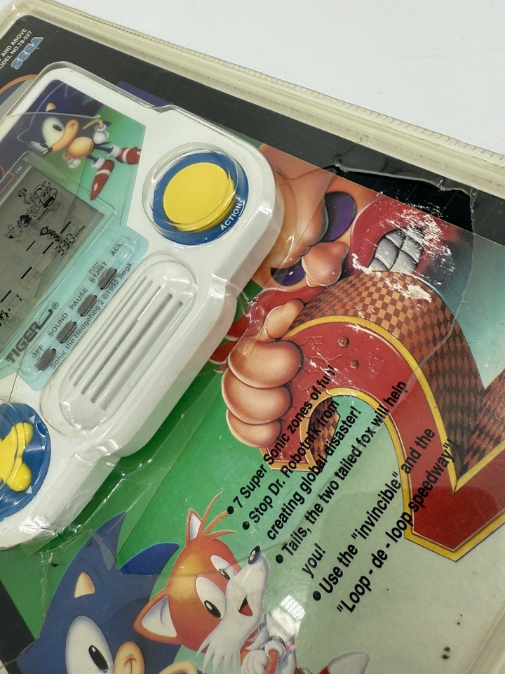 NOS Vintage 1993 Tiger Sonic the Hedgehog 2 Electronic LCD Video Game ...