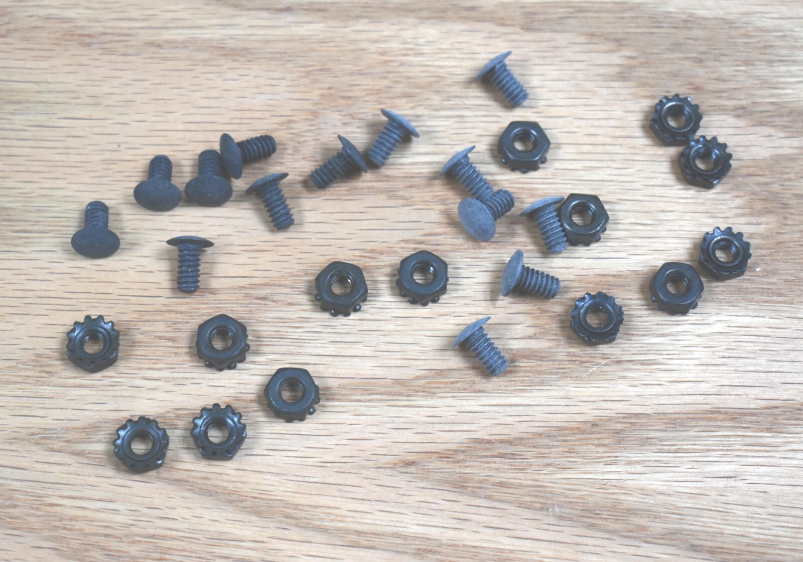 1955 56 CHEVY FT FENDER BRACKET FAKE RIVETS BLACK Rivet looking bolts ...