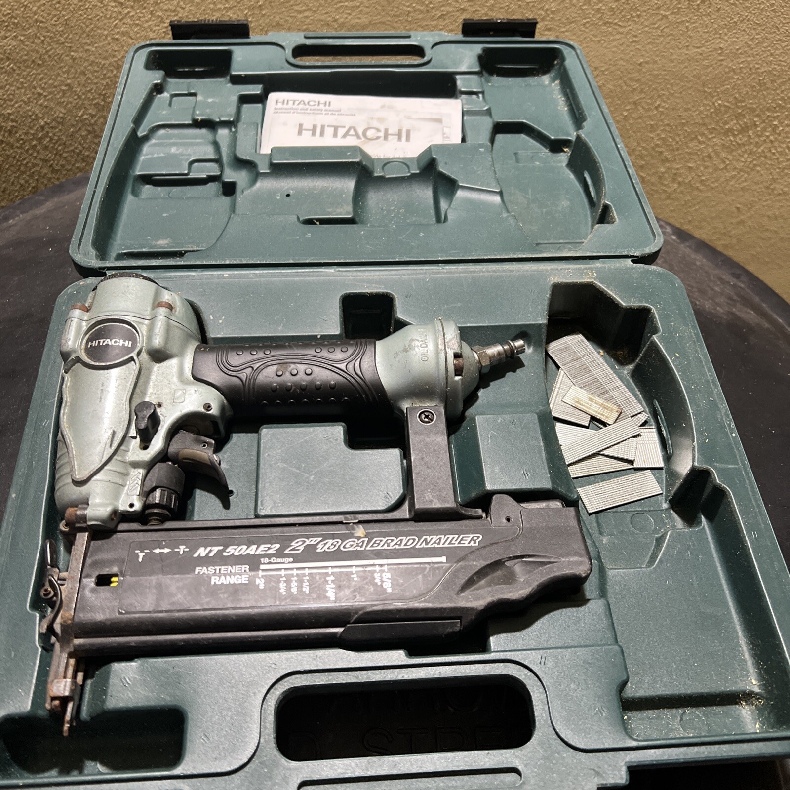 Hitachi NT50AE2 18 Gauge 5/8” to 2” Brad Nailer Tested, Instructions ...