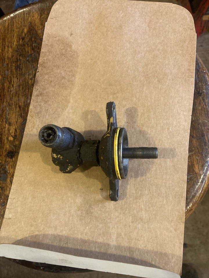 Caterpillar 3208 Tachometer DriveFree Ship Lwr 48 Us States. READ ...