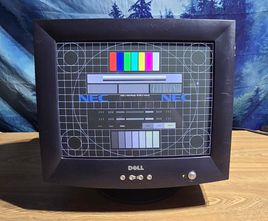 Dell 16" E773c CRT VGA Computer Monitor 1280x1024 Chunghwa Tube Retro ...