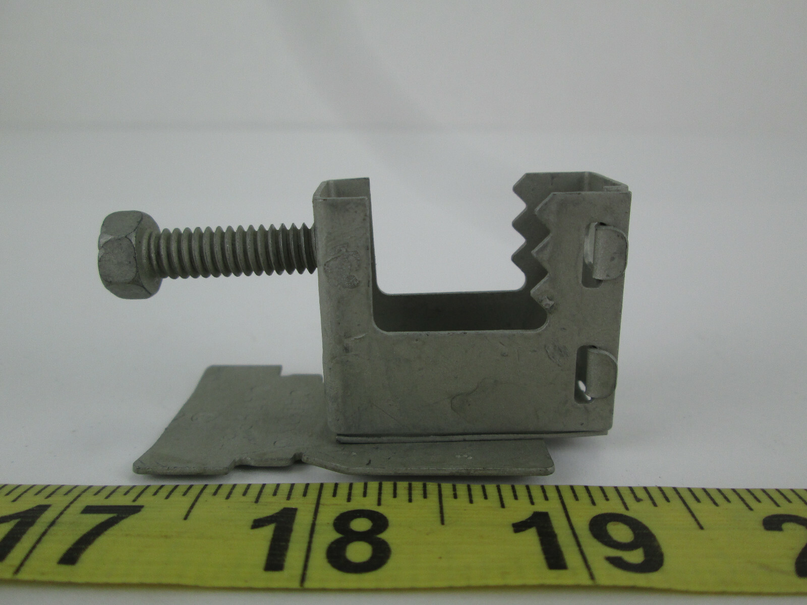 Lot of 10 New Erico Caddy BCR Beam Clamp w/ J-hook Clip CATHPS4 Up to 3 ...