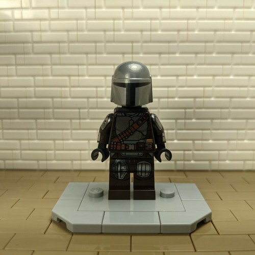 LEGO Star Wars The Mandalorian Minifigure with Jetpack Mando, Din ...