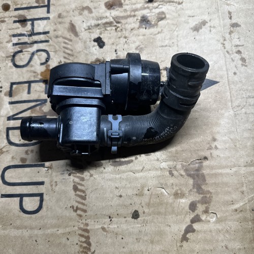 Oem High-Quality Coolant Shutt Off valve Hose for Mercedes Benz CLA ...