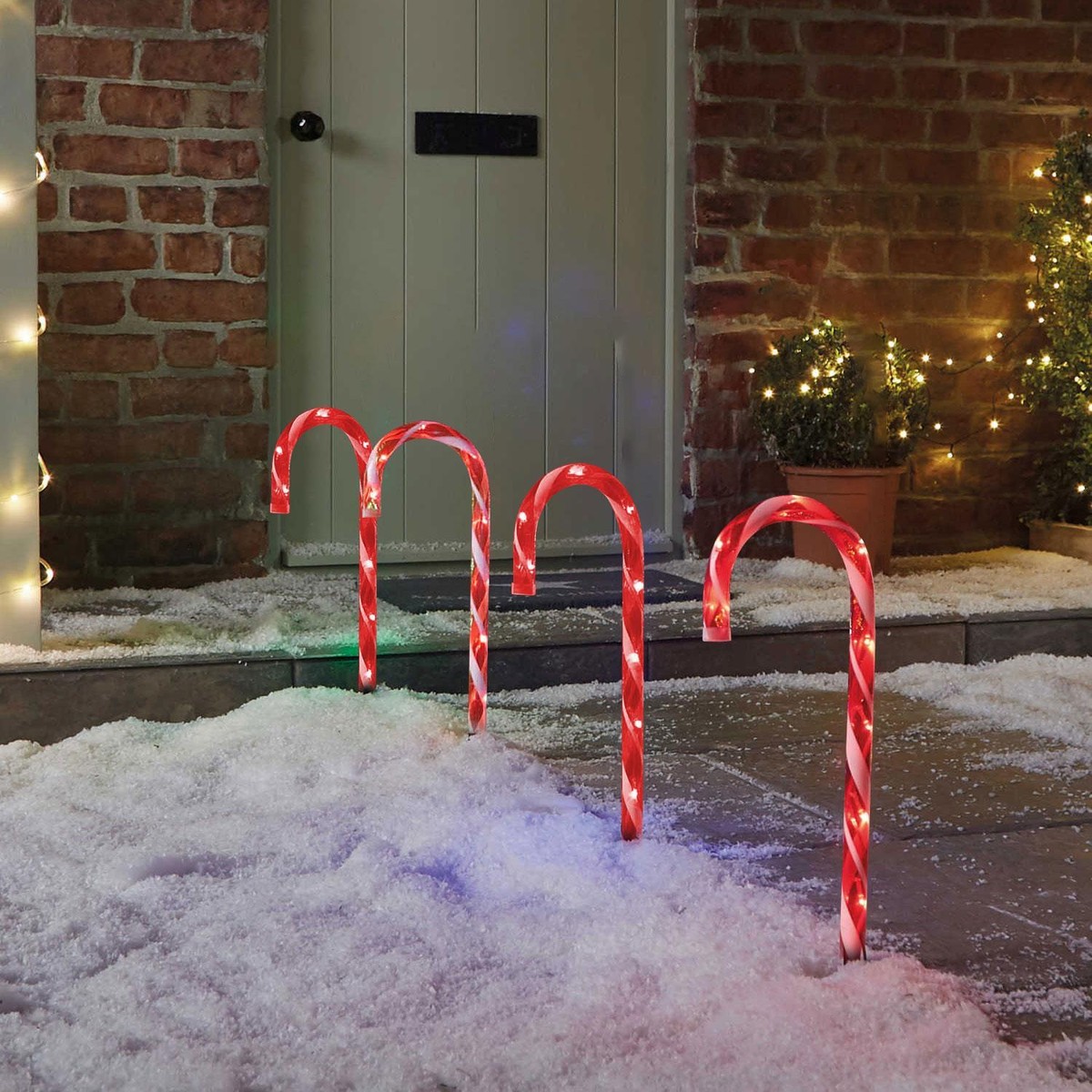 Led Outdoor Candy Canes Giant 2D LED Lit Candy Cane 5' & 7'