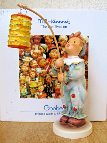Hummel Figurine "PARADE OF LIGHTS" HUM #616 TMK7 Goebel Germany FI MIB ...