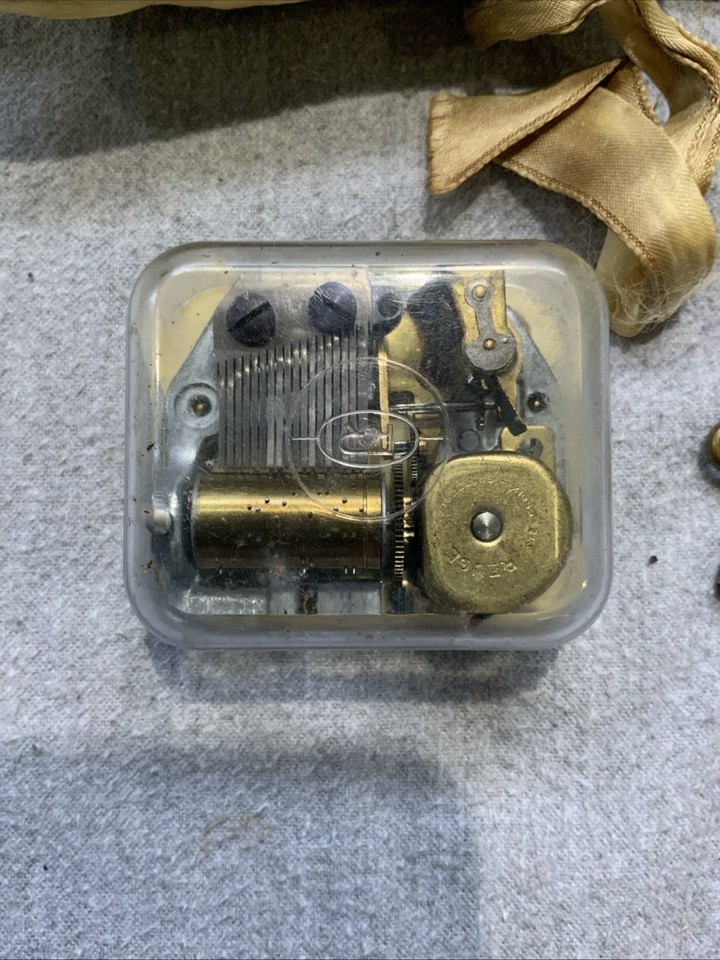 Vintage 1950’s Reuge Sainte-Croix Swiss Music Box Braham's Lullaby IT ...