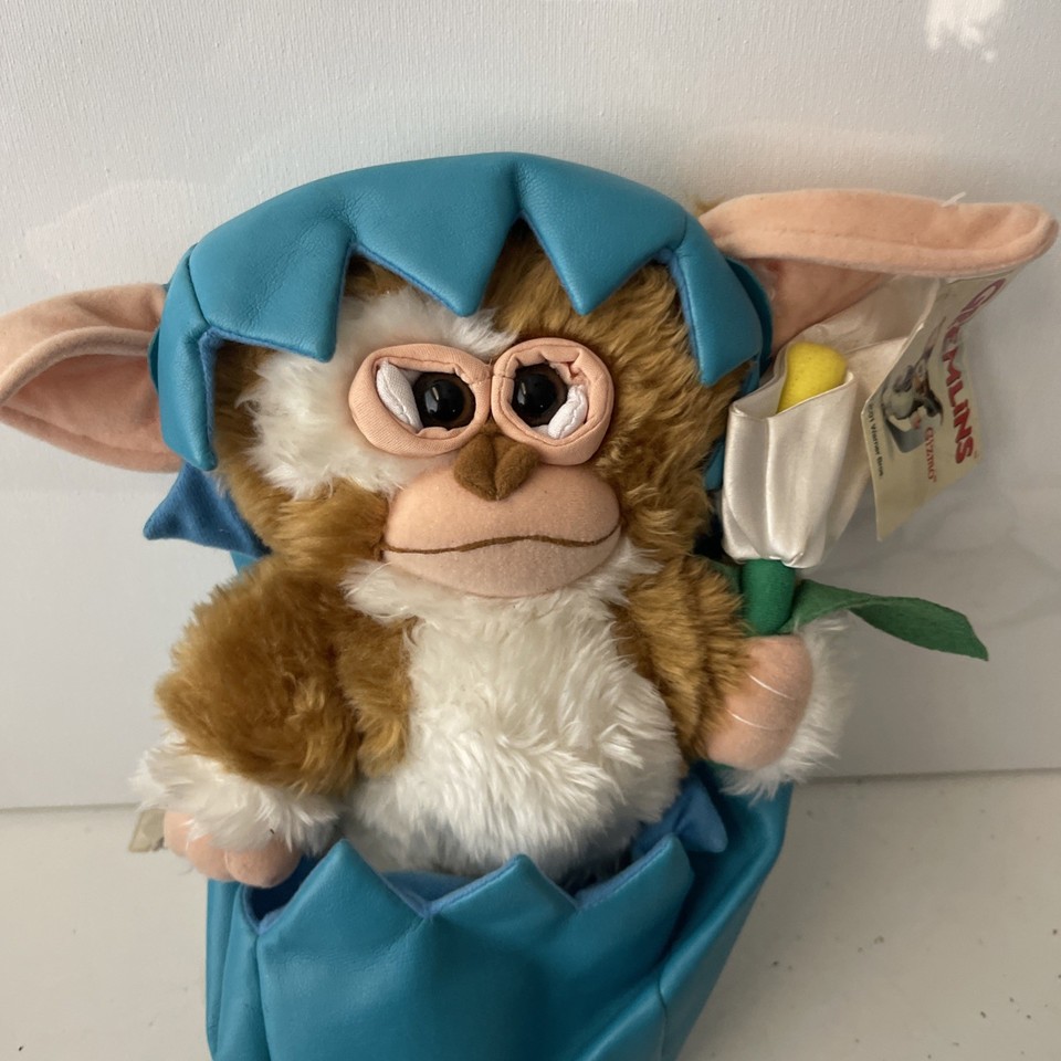Vintage Gremlins Gizmo Easter Egg Lily 2001 Nanco RARE | eBay