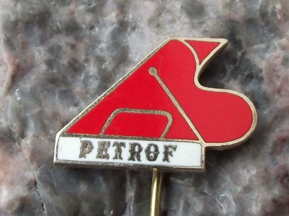 Petrof Logo