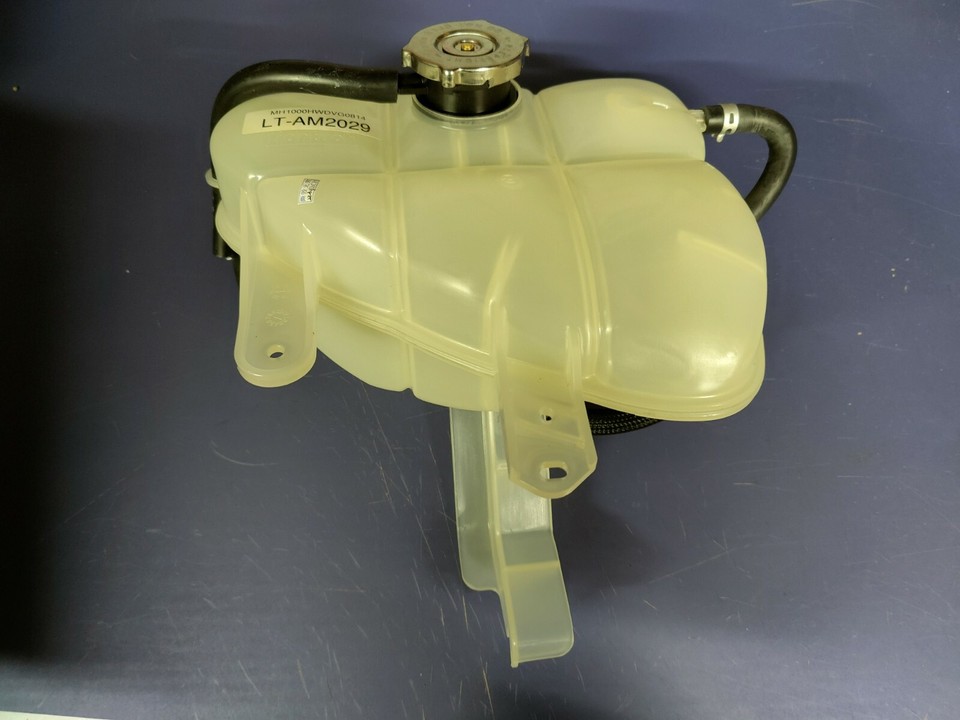 New Cooling Bottle For Jeep Grand Cherokee WK 3.0L CRD 2011-2015 ...