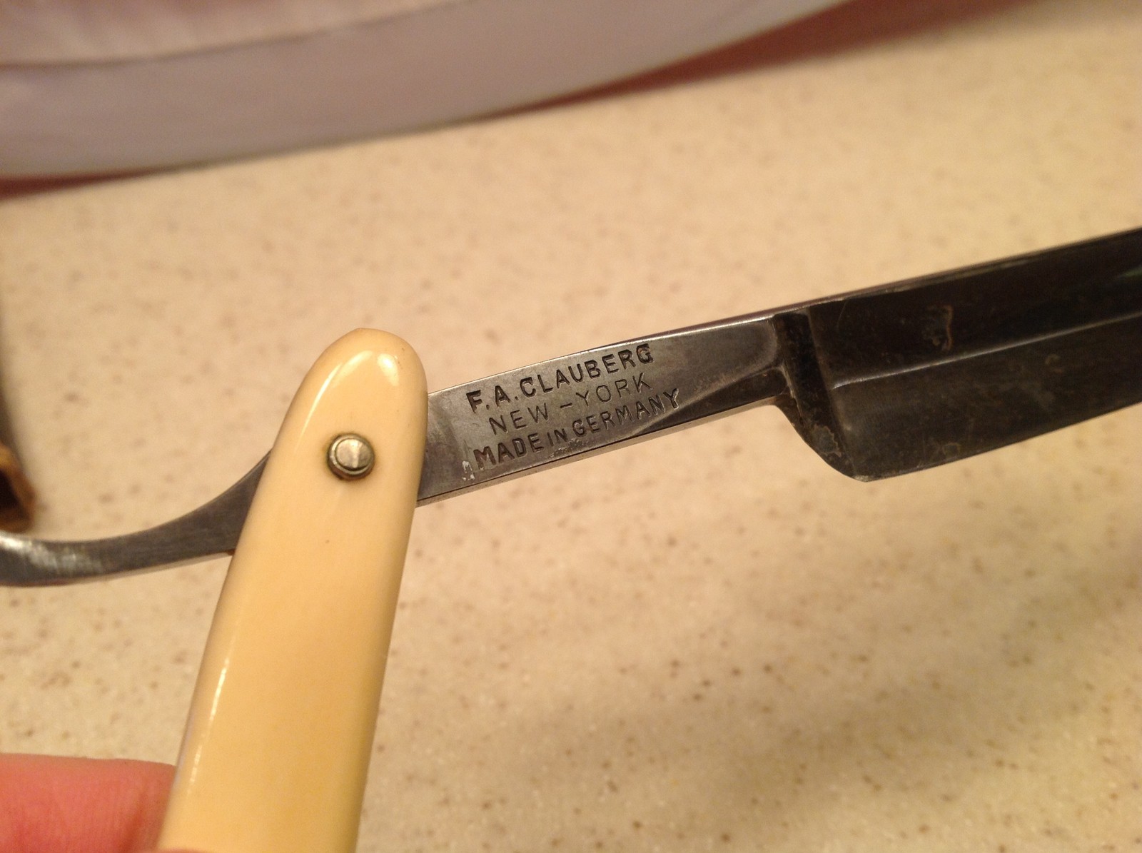 Vintage Straight Razor Men's W/ Original Box Tonsorial Gem F.A ...