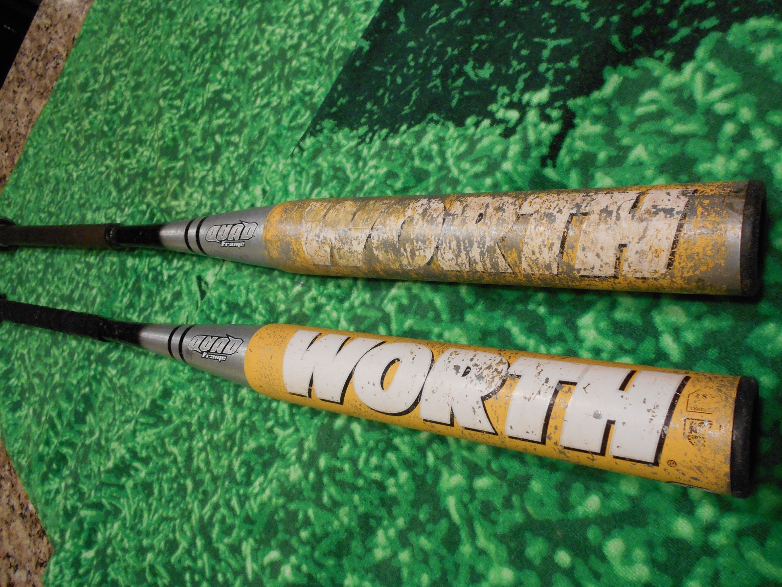 2 WORTH PST Quad Fastpitch Softball Bats -9 33" 24oz 2 piece Technology ...
