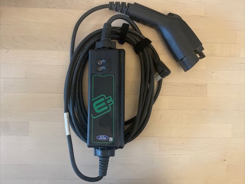 Ford c-max Fusion escape focus PHEV EV Charger charging cable plug-in ...