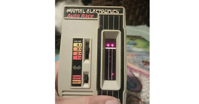 Mattel Electronics - Auto Race 1976 Handheld Video Game - Tested and ...