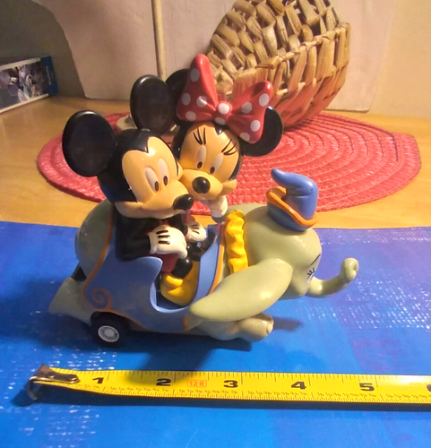 Disney World Mickey & Minnie Mouse Riding Dumbo Collectible Pull Back ...