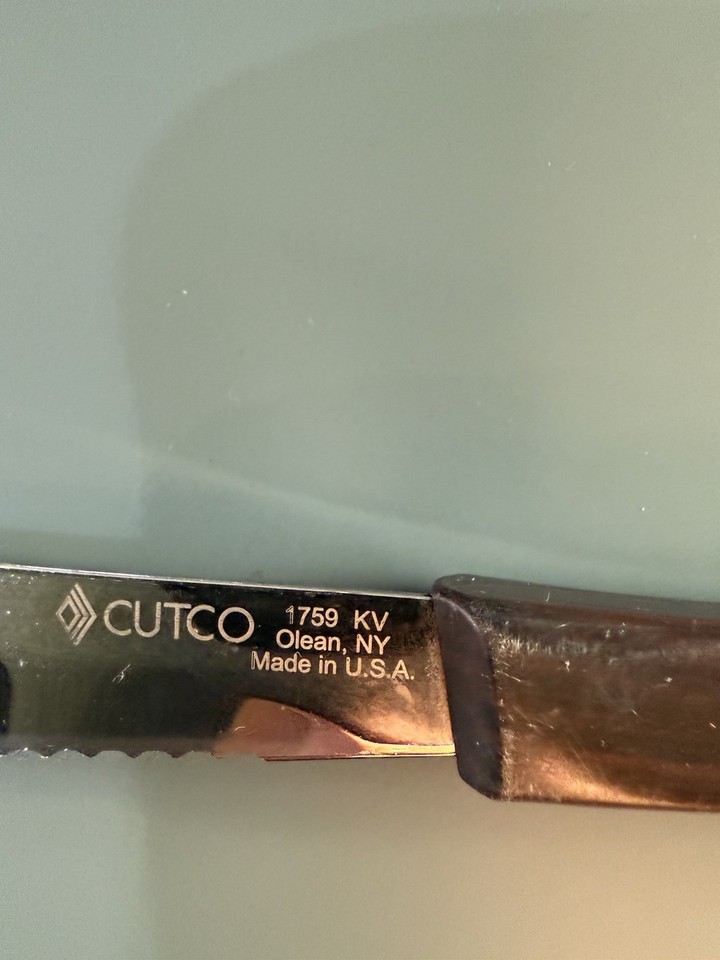 Cutco 1759 KD Classic Serrated Table Steak Knife ~ Dark Handle Made in ...