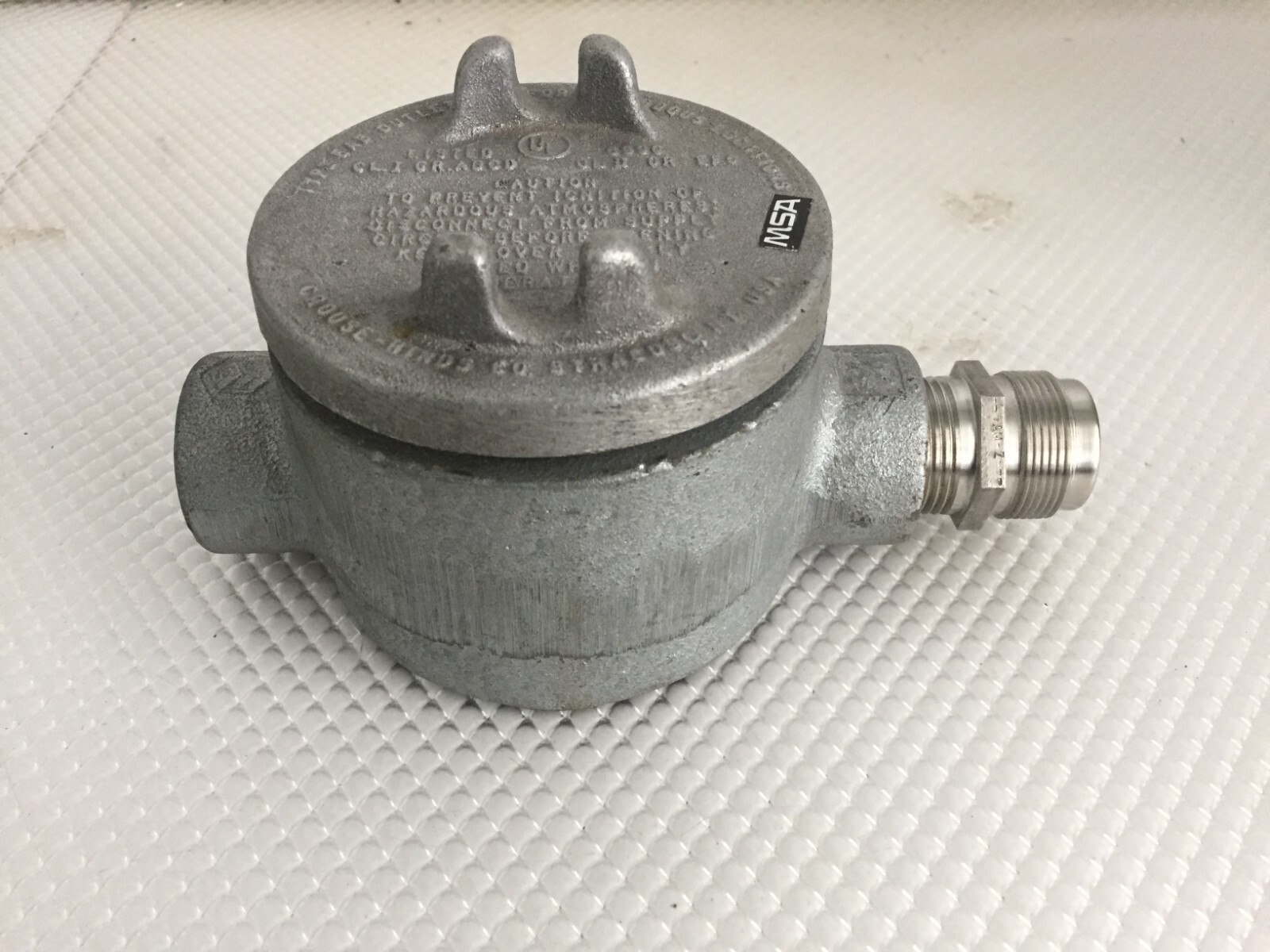 MSA 473693 SENSOR HEAD IN A CROUSE HINDS EXPLOSION PROOF "C"..16 | eBay