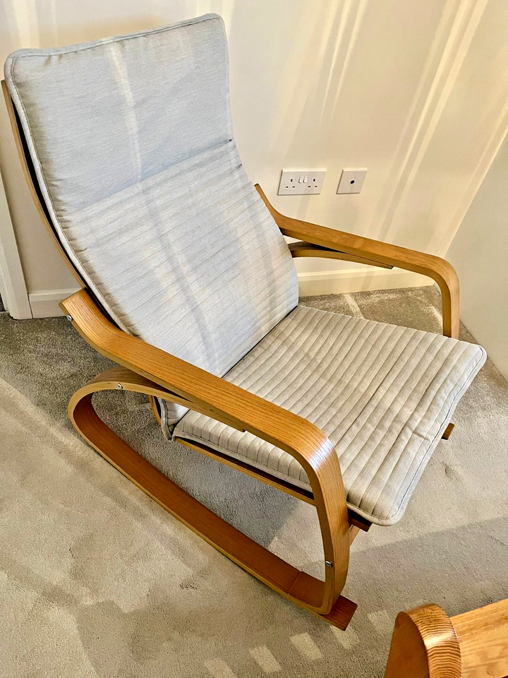IKEA POÄNG Rocking-Chair Oak Veneer/Knisa light beige in very good ...