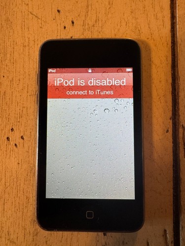 Apple iPod Touch 2nd Generation 8GB BLACK BROKEN | eBay