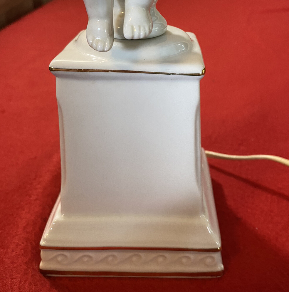 CHERUB Table Vanity Boudoir Lamp. Vintage WHITE Porcelain Gold Trim ...