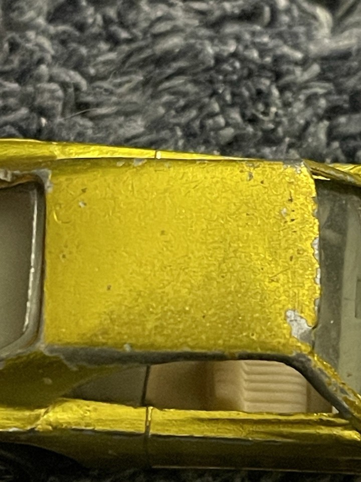 RED LINE HOTWHEEL CUSTOM DODGE CHARGER GOLD ANTI-FREEZE COLOR. 1968 ...