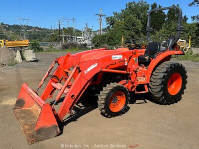 Tractors - Tractor W Front End Loader