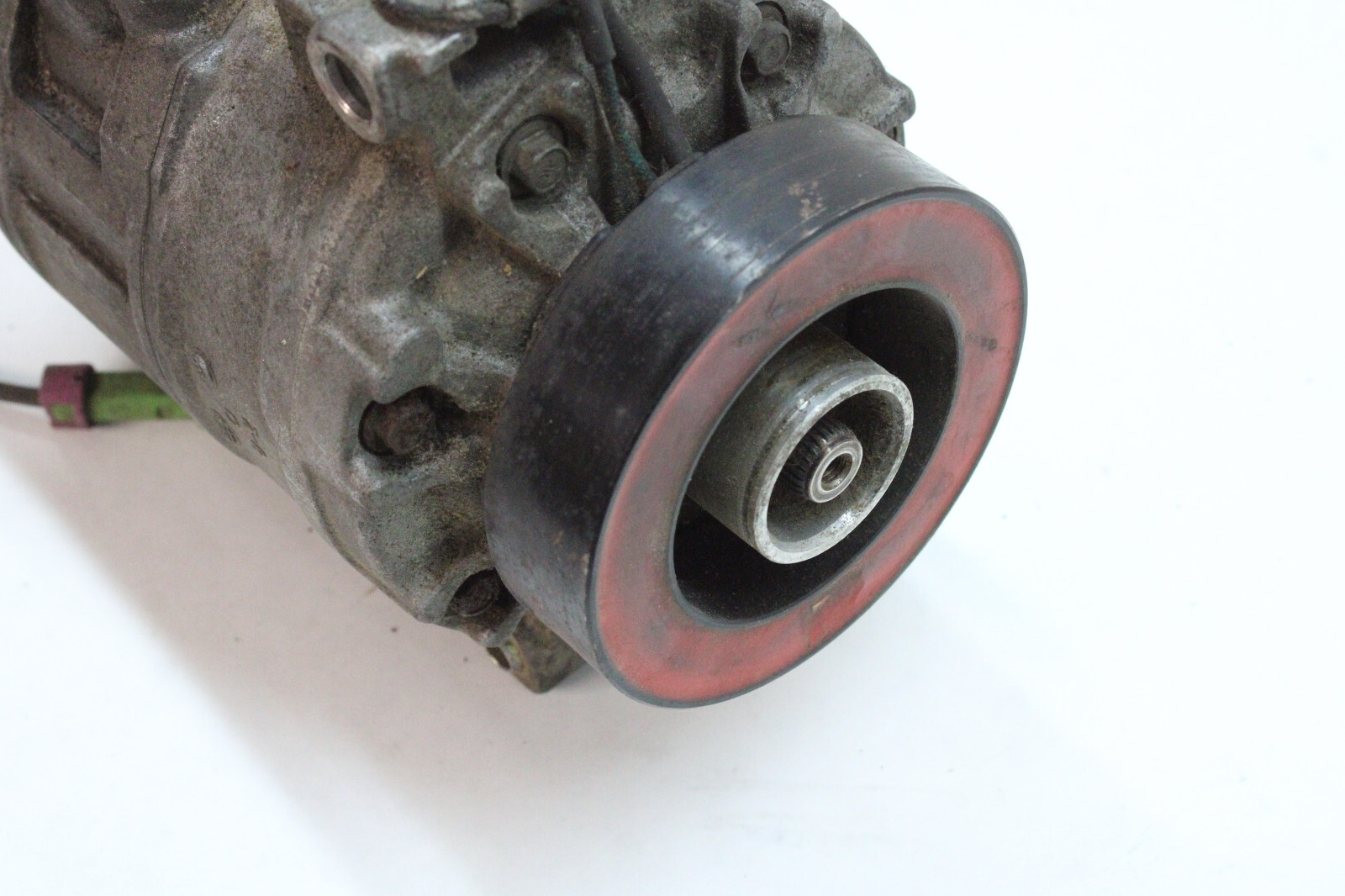 2002 AUDI ALLROAD A/C COMPRESSOR 4B0 260 805B OEM 96 97 98 99 00 01 02 ...